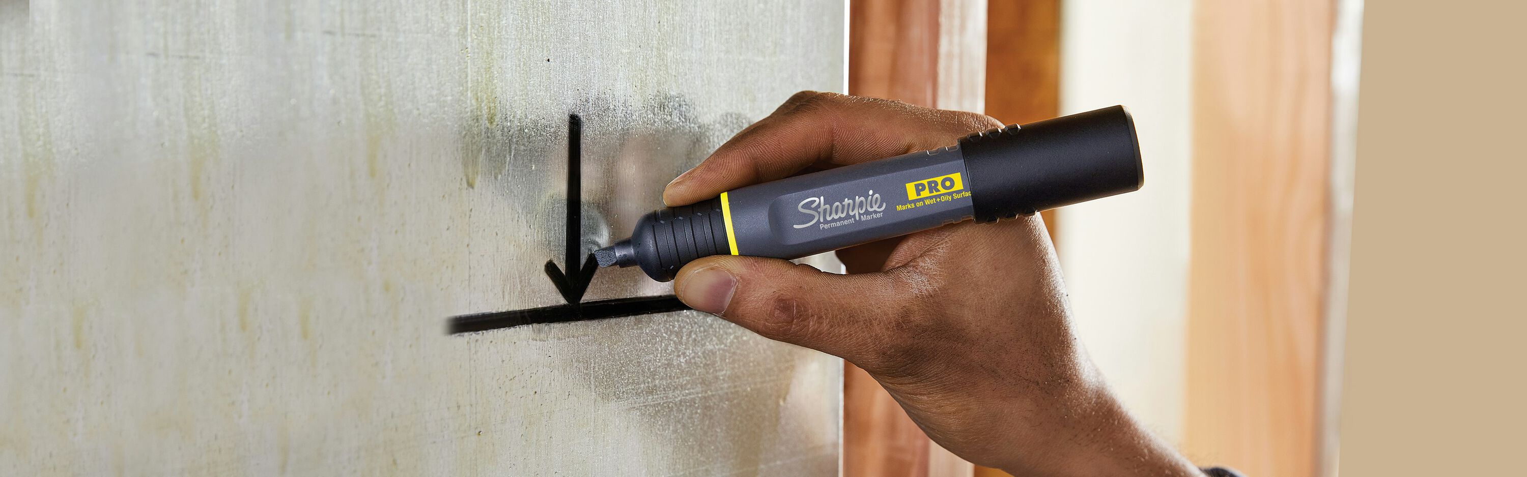 Sharpie: Permanent Markers, Highlighters, Pens, & More